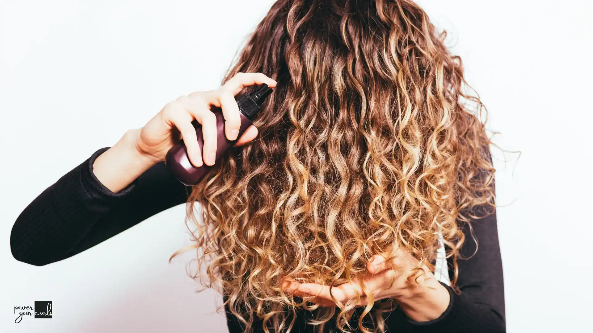 Using The Bowl Method To Achieve Hydrated And Frizz-free Curls » Power ...